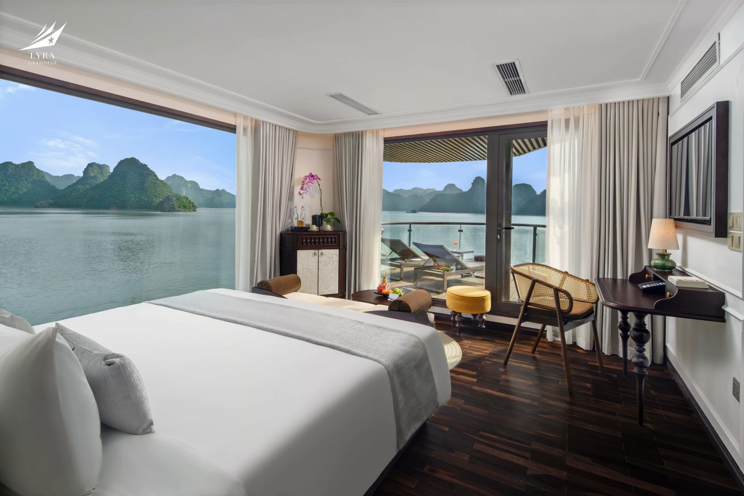 Sky Terrace Suite - LYRA GRANDEUR CRUISE